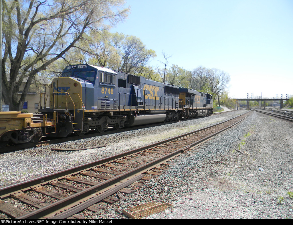 CSX 884